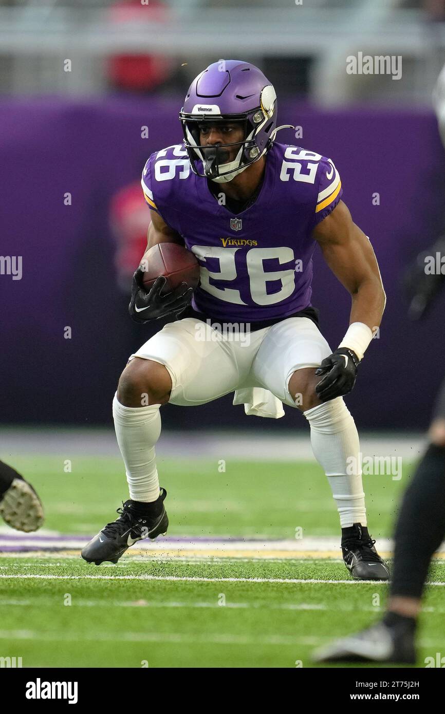 Minnesota Vikings running back Kene Nwangwu (26) runs with the football ...