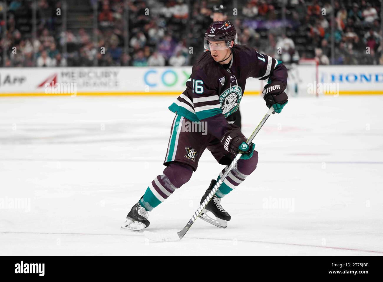 Anaheim Ducks' Ryan Strome (16) moves the puck during the third period ...