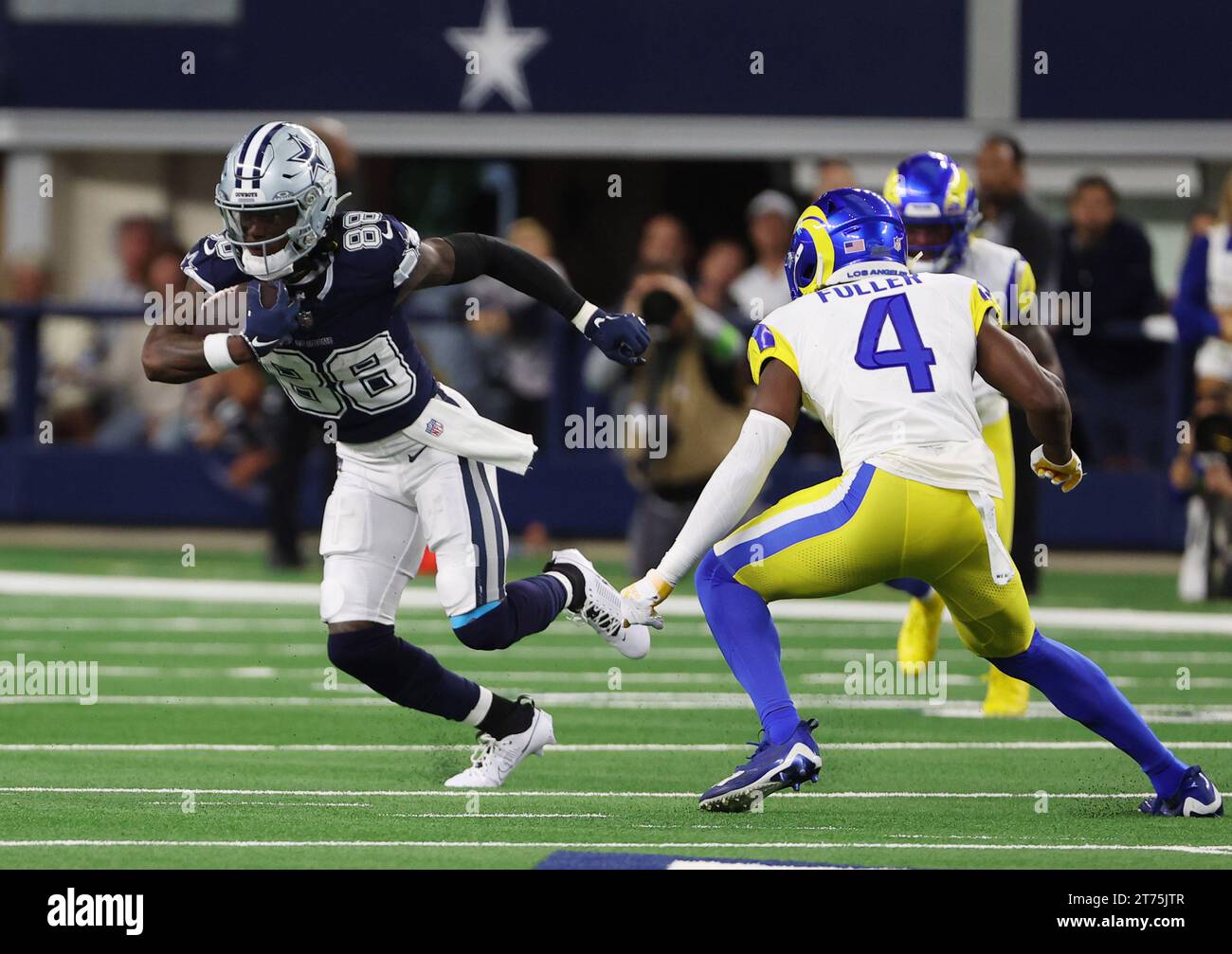 Arlington,TX USA: Dallas Cowboys wide receiver CeeDee Lamb (88) runs ...