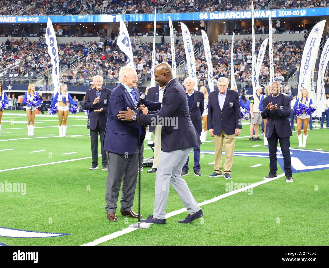 Arlington,TX USA: Dallas Cowboys owner Jerry Jones congratulates new ...
