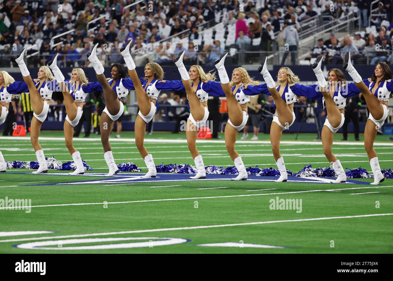 Arlington,TX USA: The Dallas Cowboys cheerleaders perform during an NFL ...
