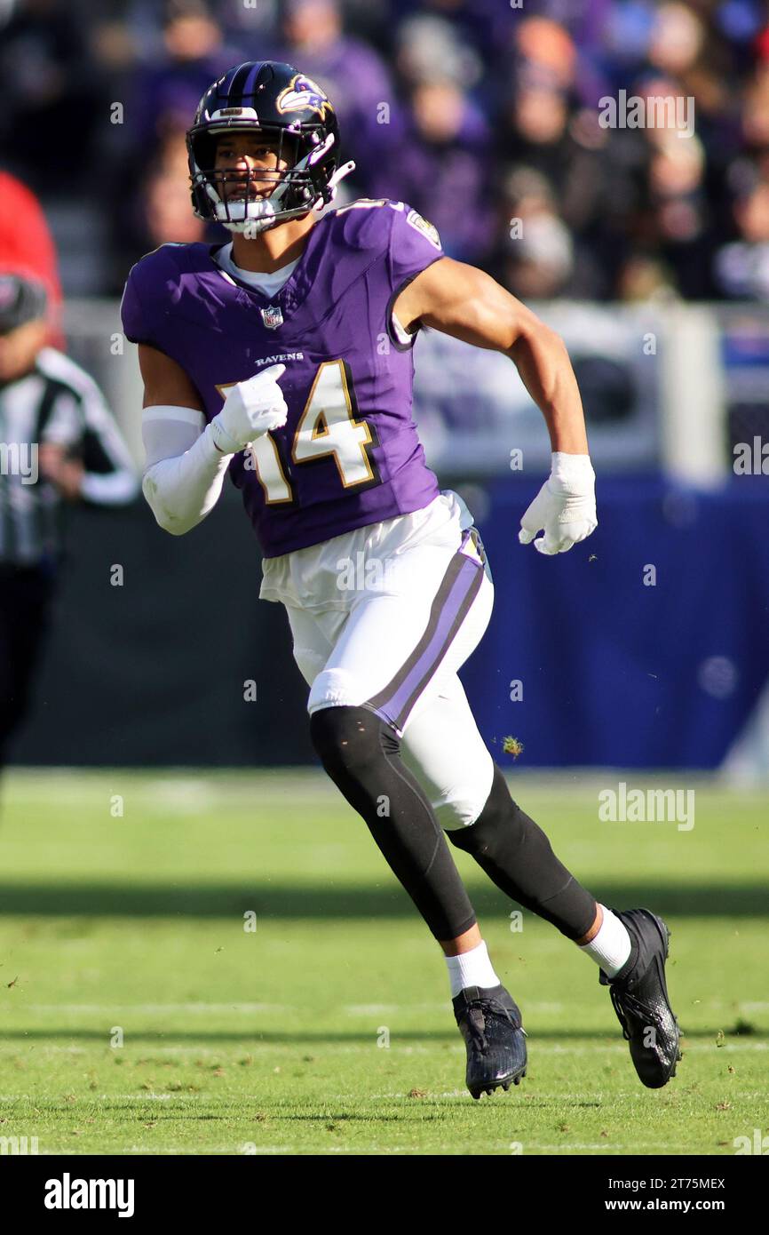 Baltimore Ravens safety Kyle Hamilton (14) runs during an NFL football ...