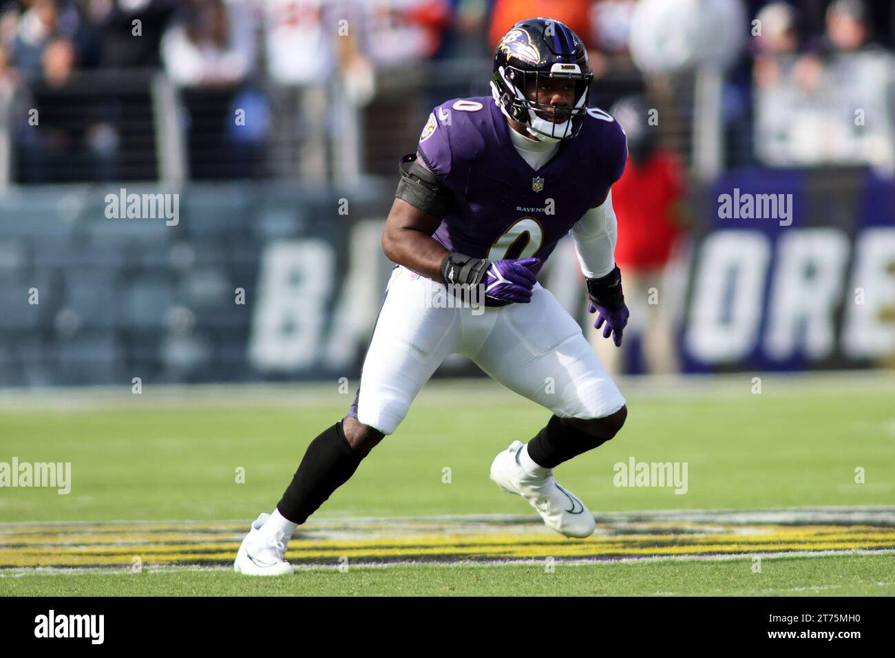 Baltimore Ravens linebacker Roquan Smith (0) runs during an NFL ...