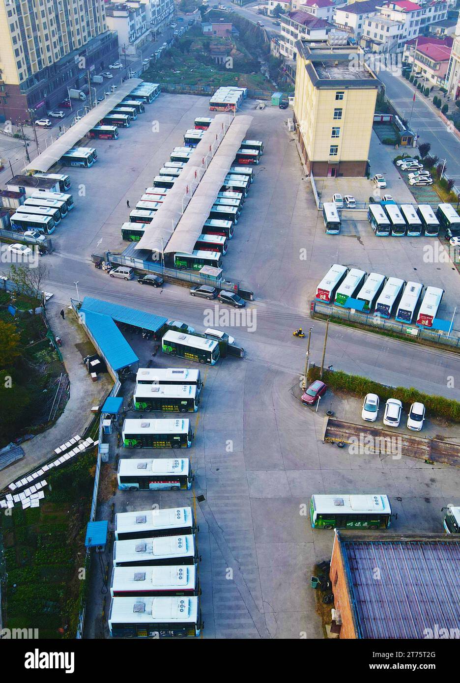 China rural bus hi-res stock photography and images - Alamy