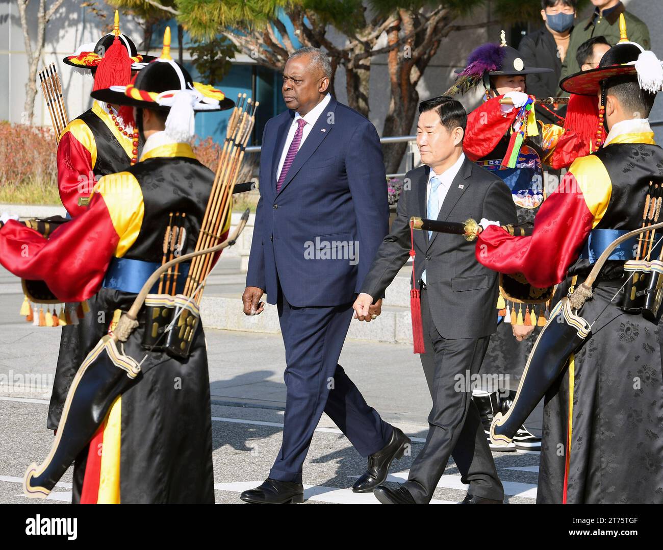 U.S. Secretary of Defense Lloyd Austin, center left, and South Korean ...