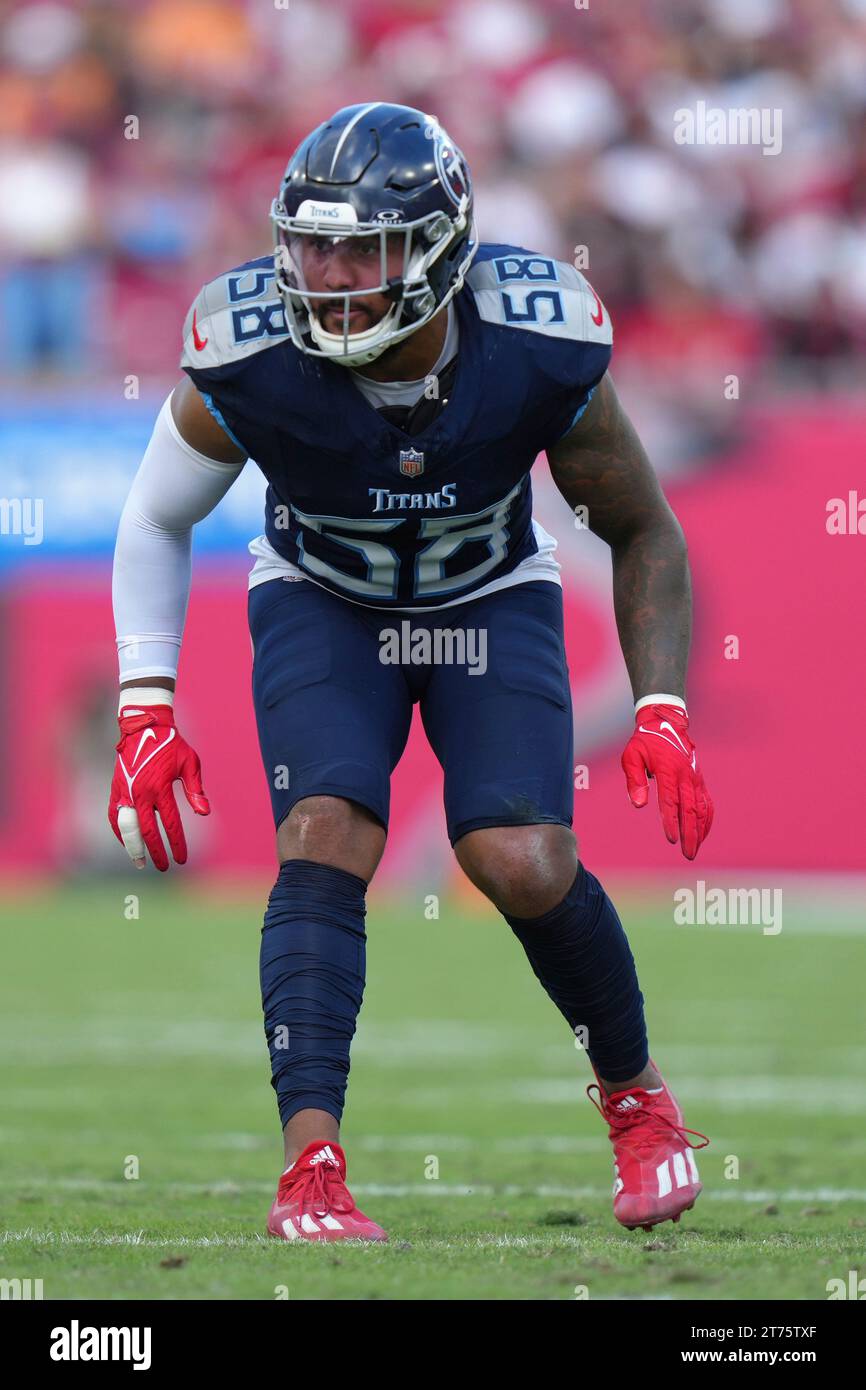 Tennessee Titans linebacker Harold Landry III (58) drops back as he ...