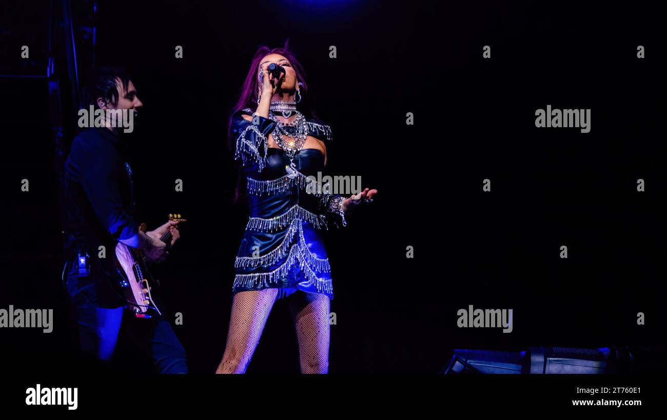 Canadian country music superstar Shania Twain performs during her ...