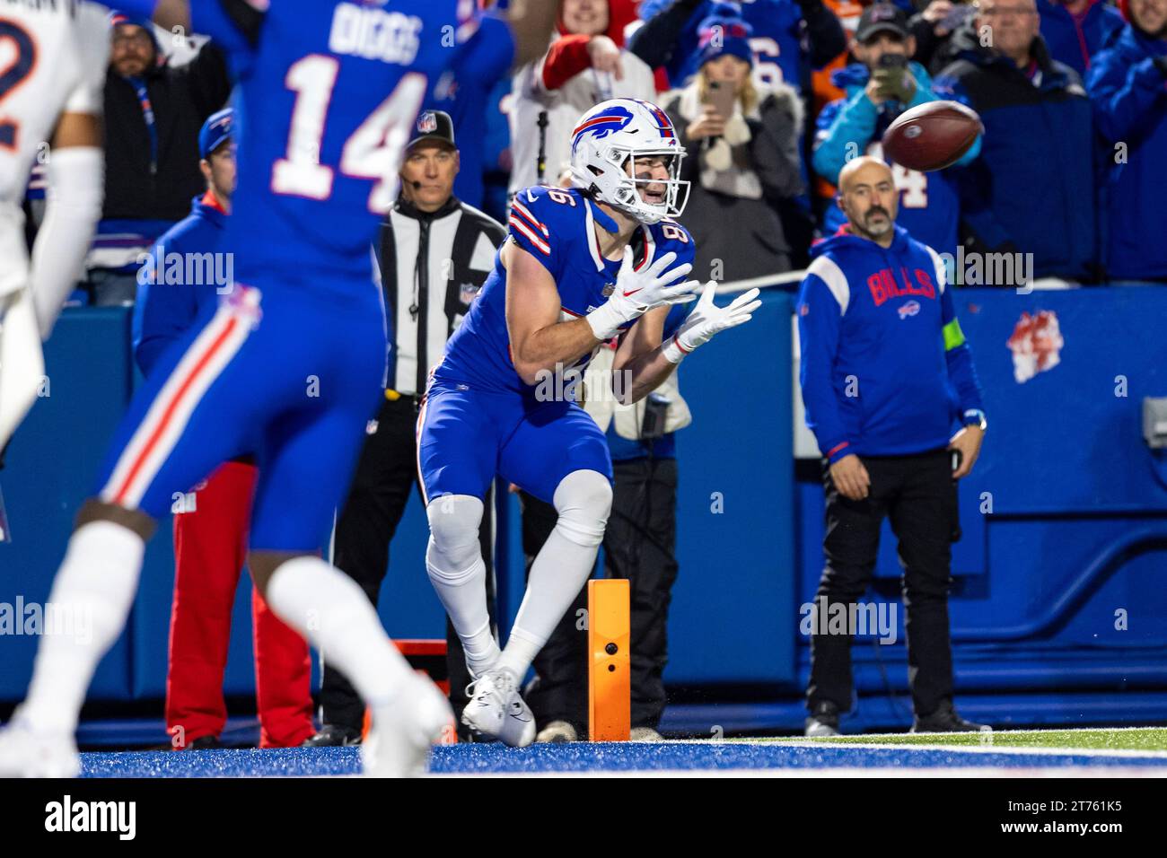 Buffalo Bills tight end Dalton Kincaid (86) catches a touchdown during ...