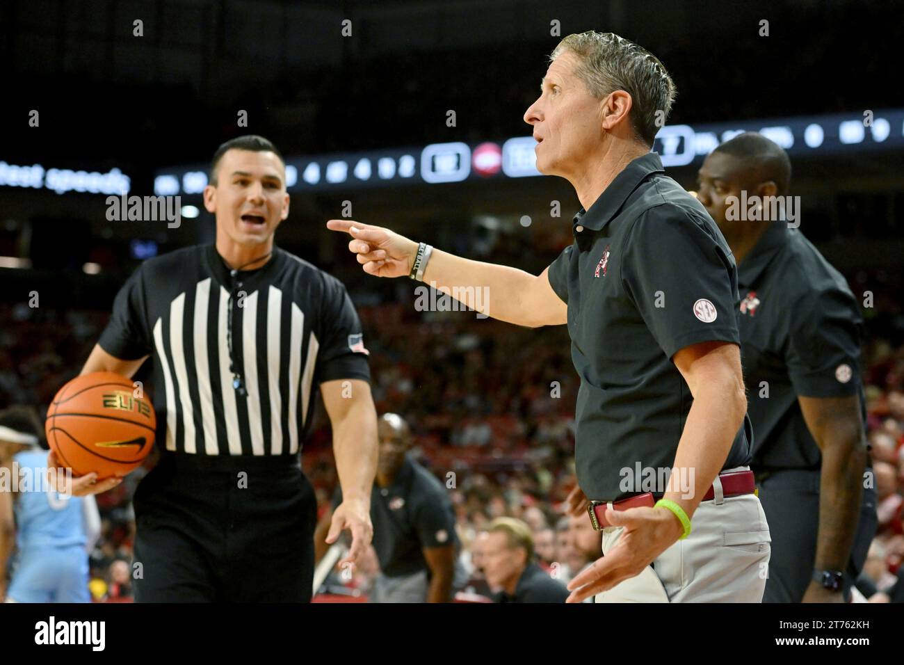 Arkansas coach Eric Musselman reacts to an officials call against Old ...