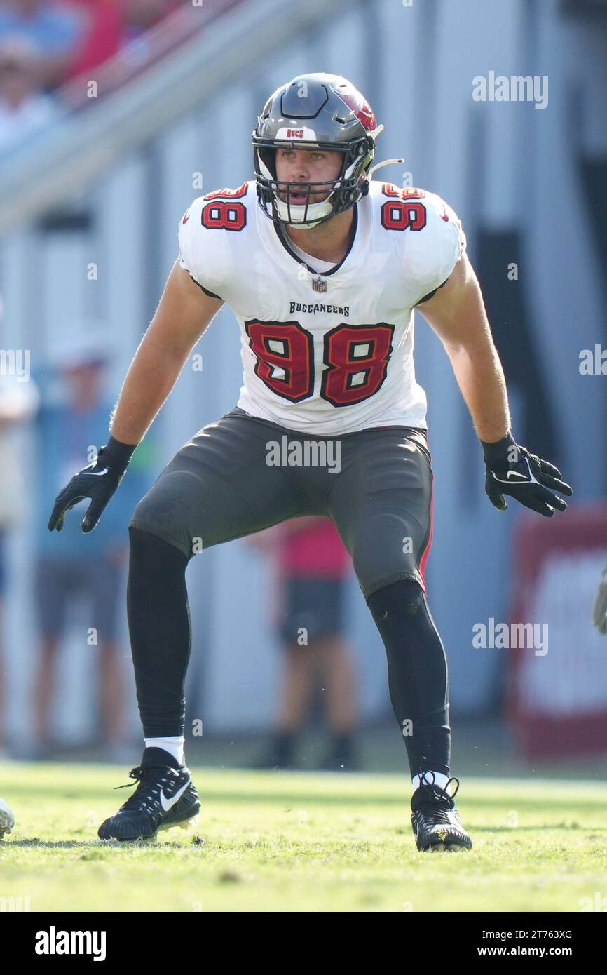 Tampa Bay Buccaneers cornerback Zyon McCollum (27) eyes the passer as ...
