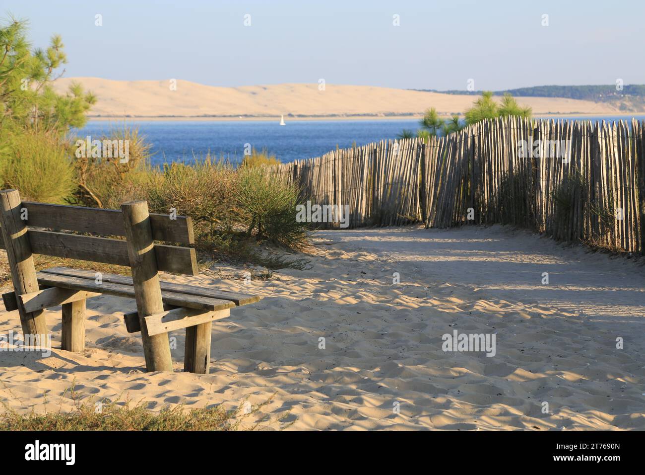 The Pointe du Cap Ferret separates the Atlantic Ocean and the Arcachon ...