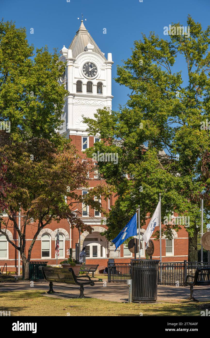 Downtown mcdonough hi-res stock photography and images - Alamy