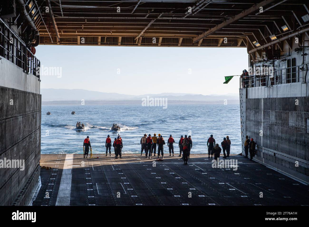 Sailors assigned to San Antonio-class amphibious transport dock ship ...