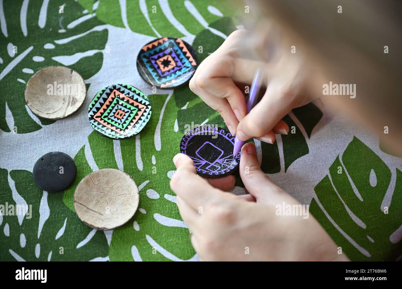 Haikou, China's Hainan Province. 3rd Nov, 2023. American expatriate ...