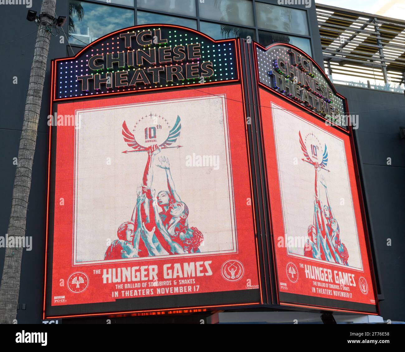 Game signage hi-res stock photography and images - Alamy