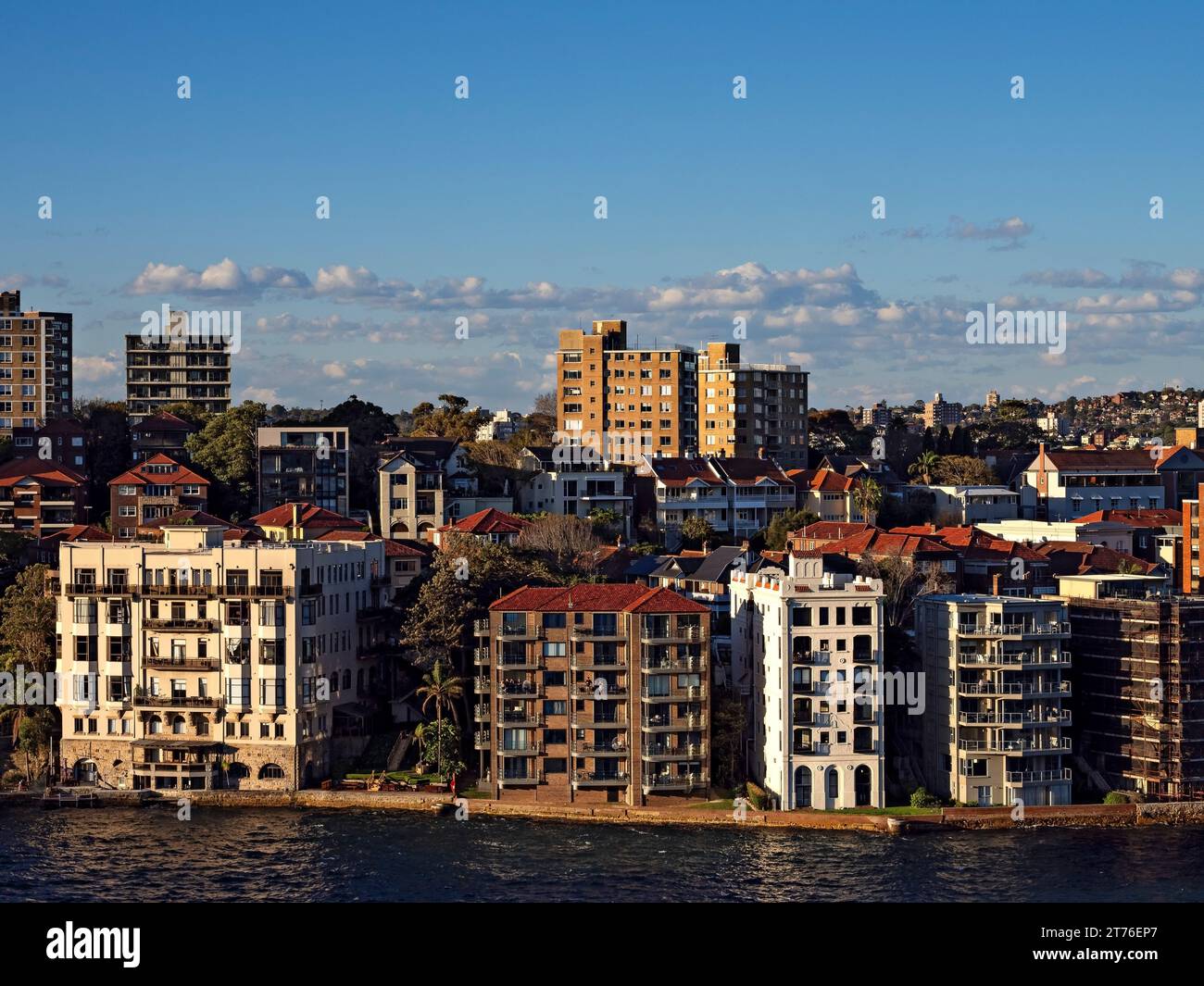 Sydney Australia / Luxury Apartment buildings in Kirribilli, Sydney ...