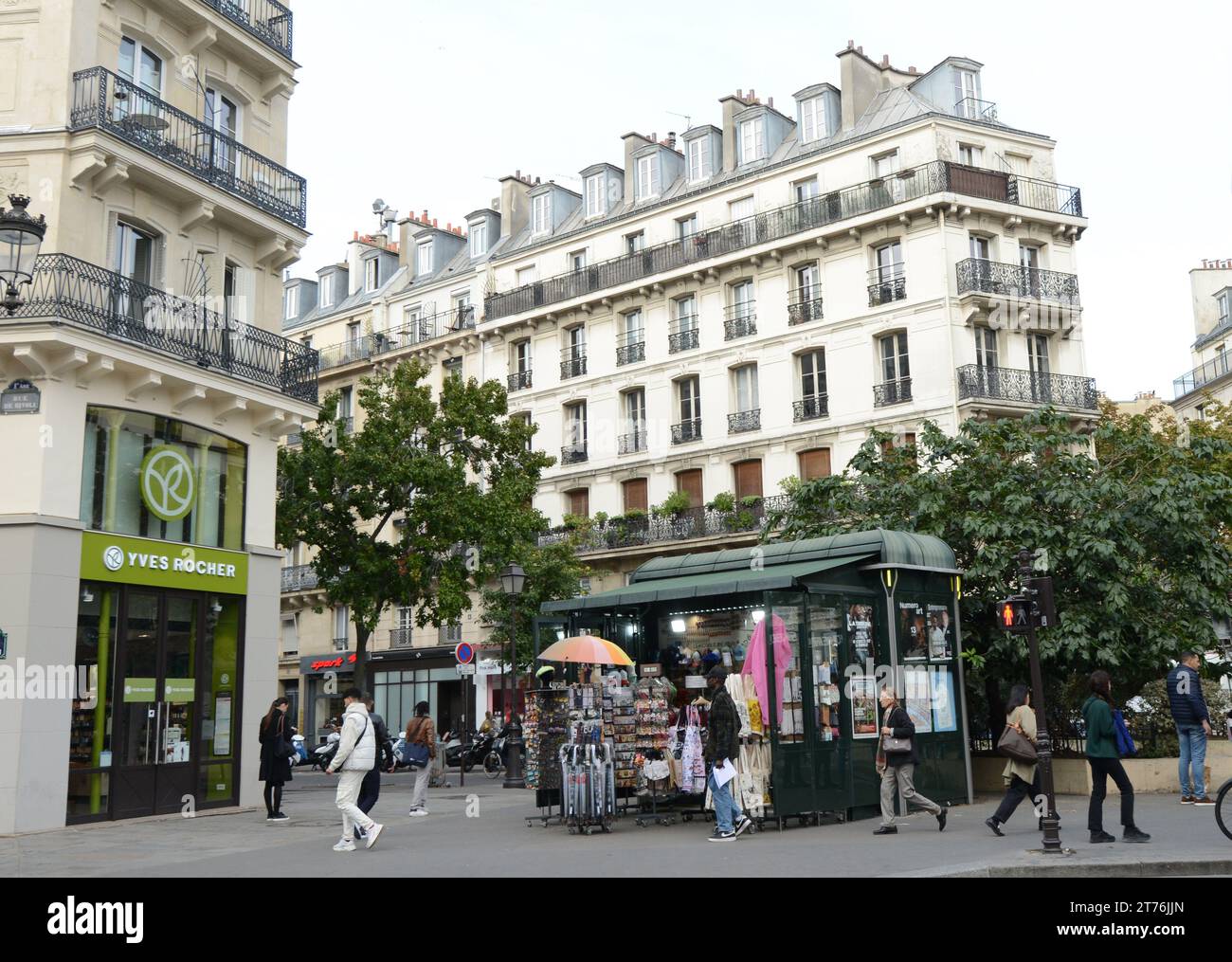 Junction of Rue des Halles and Rue de Rivoli in Paris, France Stock ...