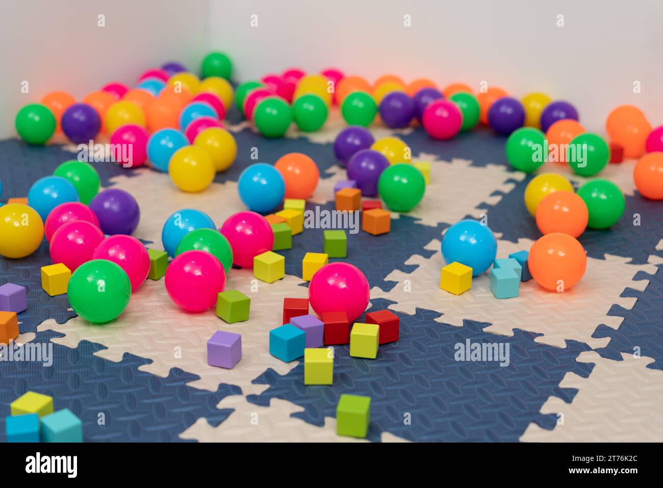 Plastic floor mat hi-res stock photography and images - Alamy