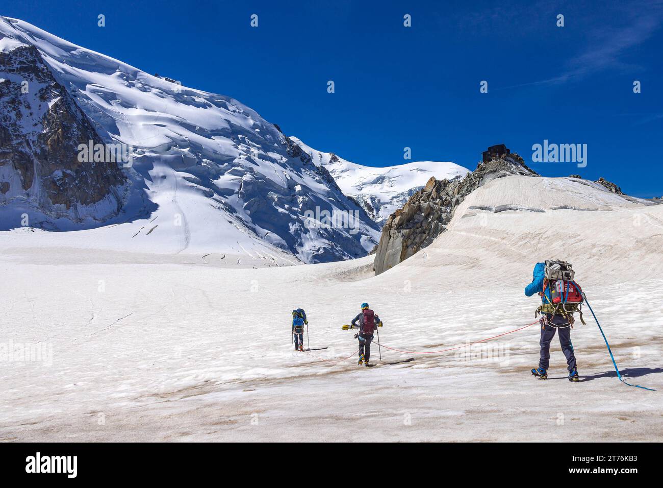 FRANCE. ALPS. HAUTE-SAVOIE (74) CHAMONIX-MONT-BLANC, AIGUILLE DU MIDI ...