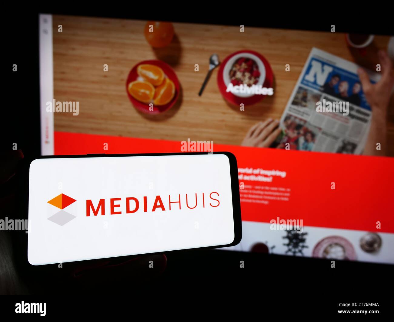 Mediahuis logo hi-res stock photography and images - Alamy
