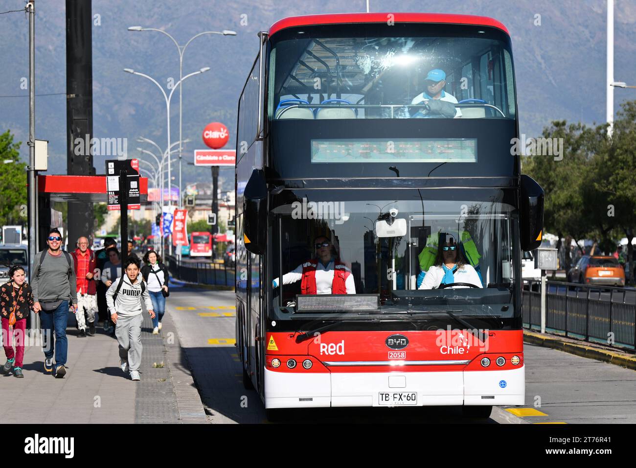 Route 31 bus hi-res stock photography and images - Alamy