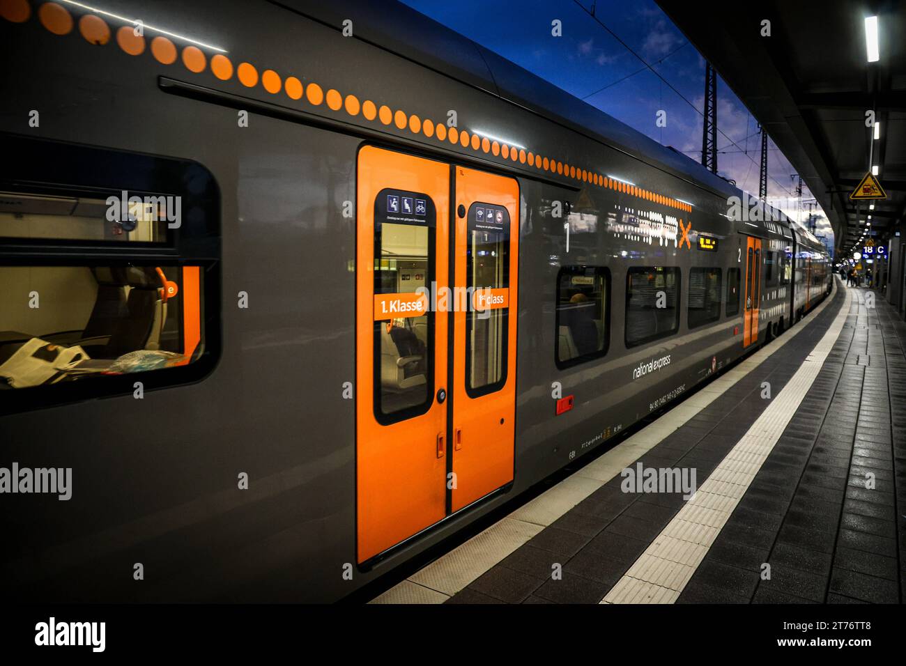 Dortmund Hauptbahnhof - Rhein-Ruhr-Express, RRX, Rhein-Weser-Express ...