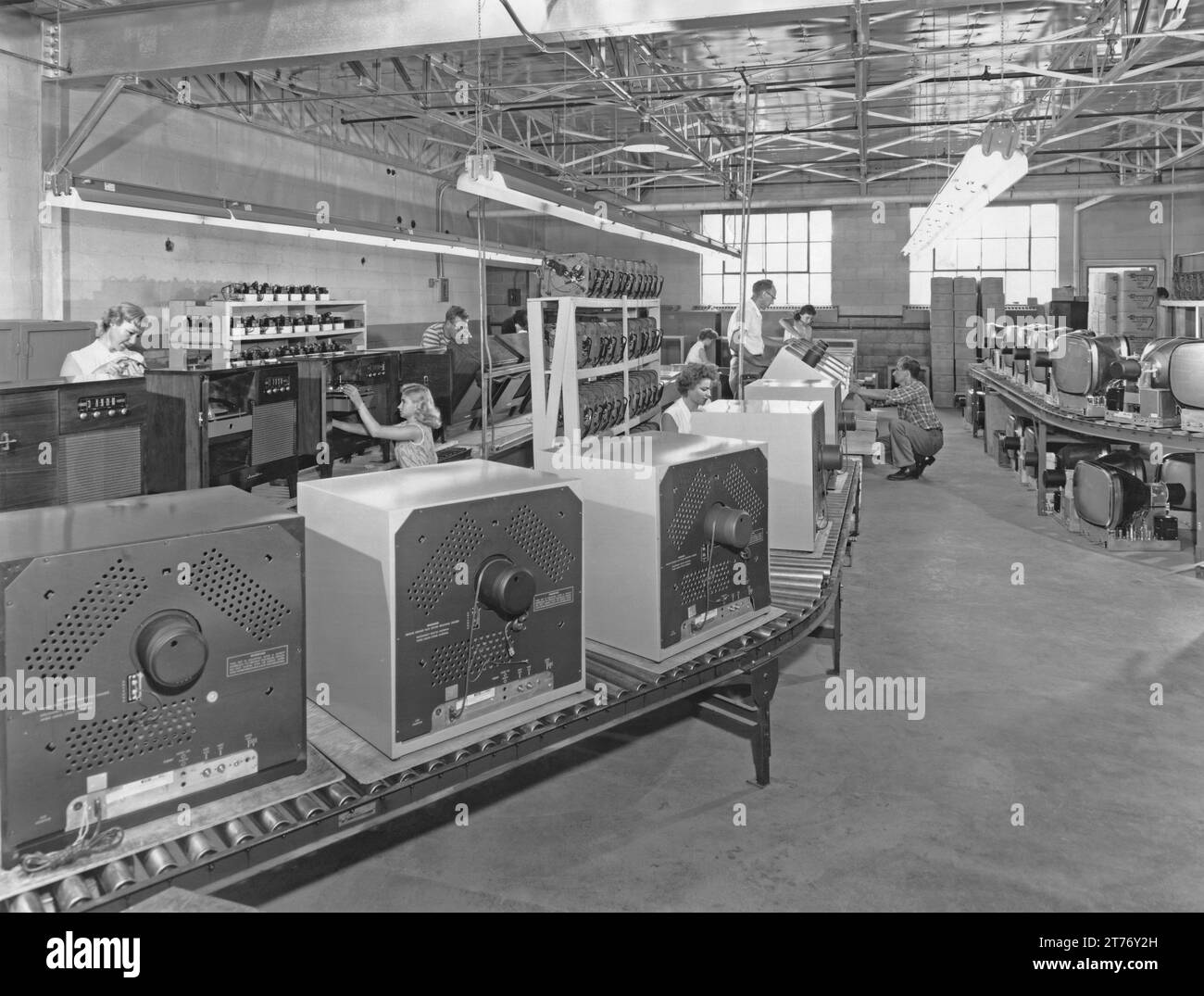 Record player 1960s Black and White Stock Photos & Images - Alamy