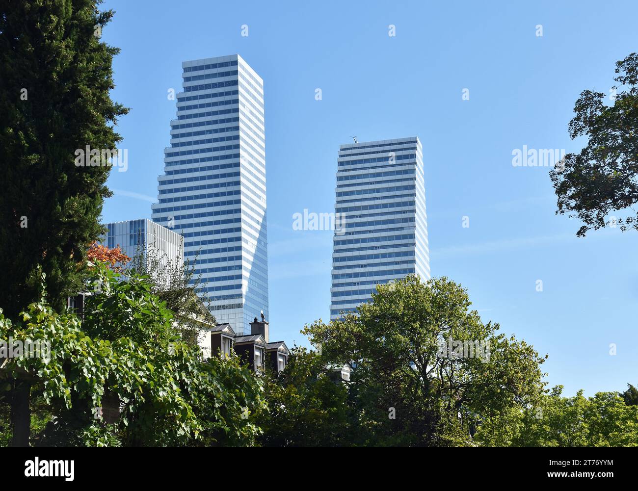 Tallest buildings in switzerland hi-res stock photography and images ...