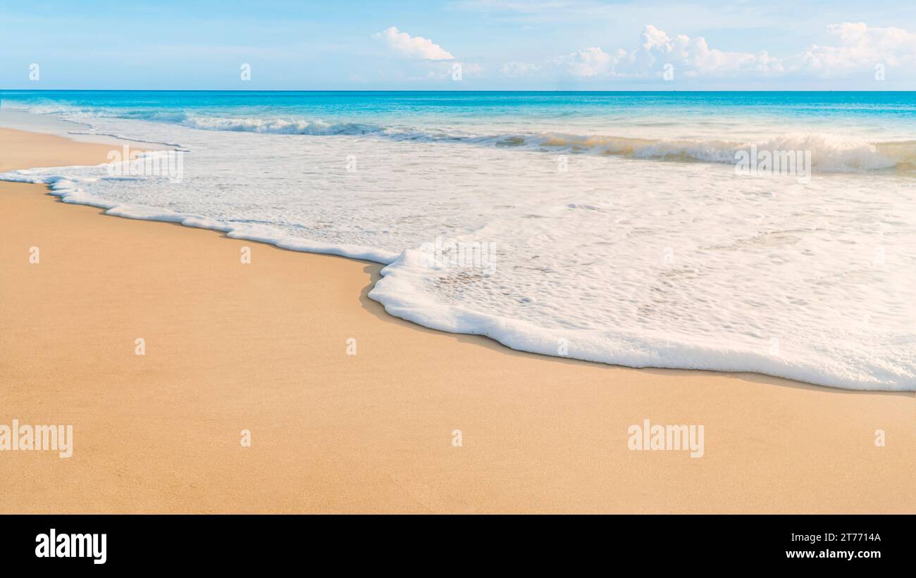 Peaceful beach atmosphere hi-res stock photography and images - Alamy