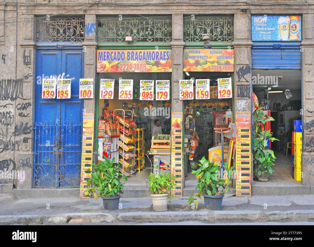 Street food lapa rio de janeiro hi-res stock photography and images - Alamy