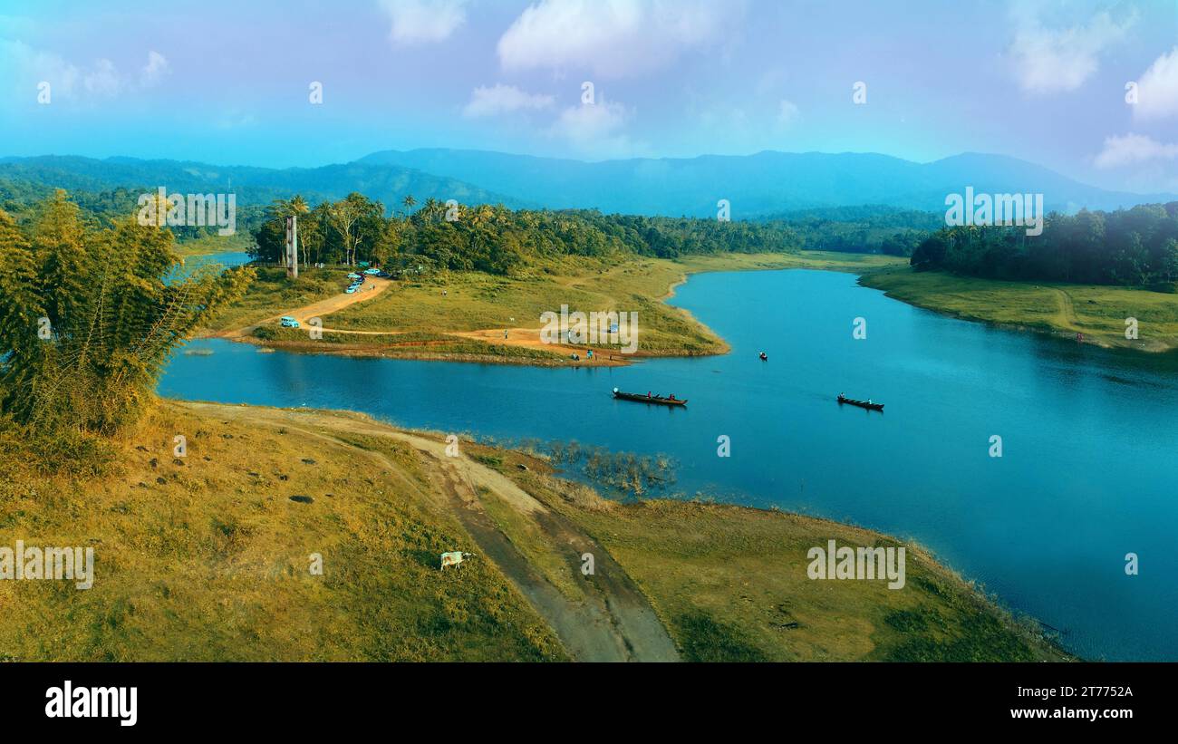 GREEN NATURE WATER LAND Stock Photo - Alamy