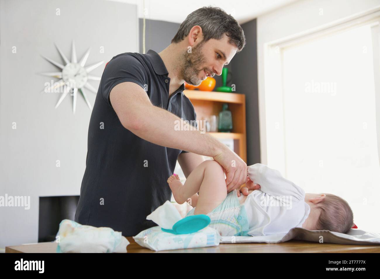 Girls changing room hi-res stock photography and images - Alamy