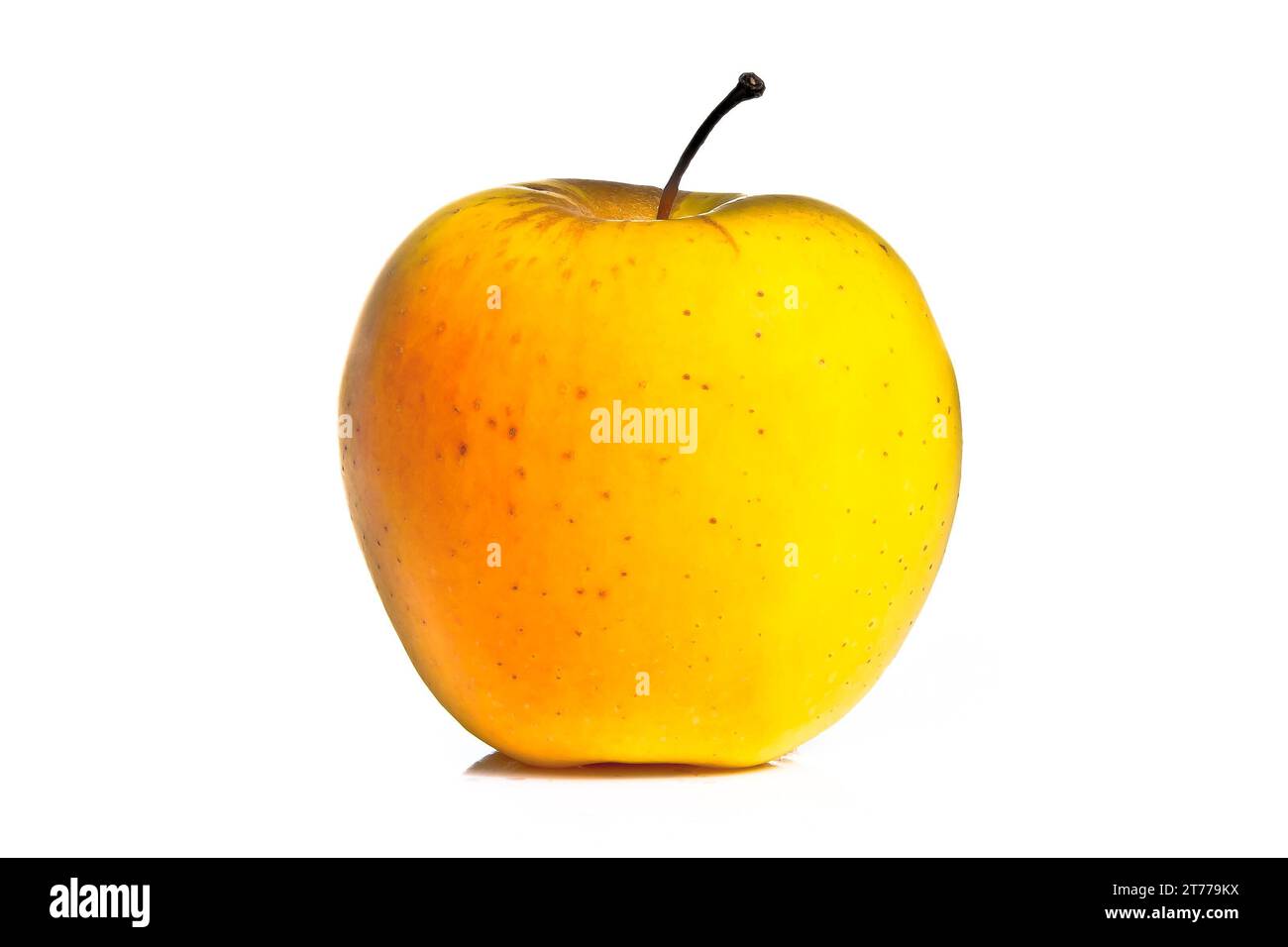yellow apple isolated on white background Stock Photo - Alamy