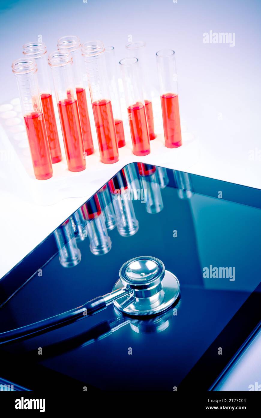 New medical device technology hi-res stock photography and images - Alamy