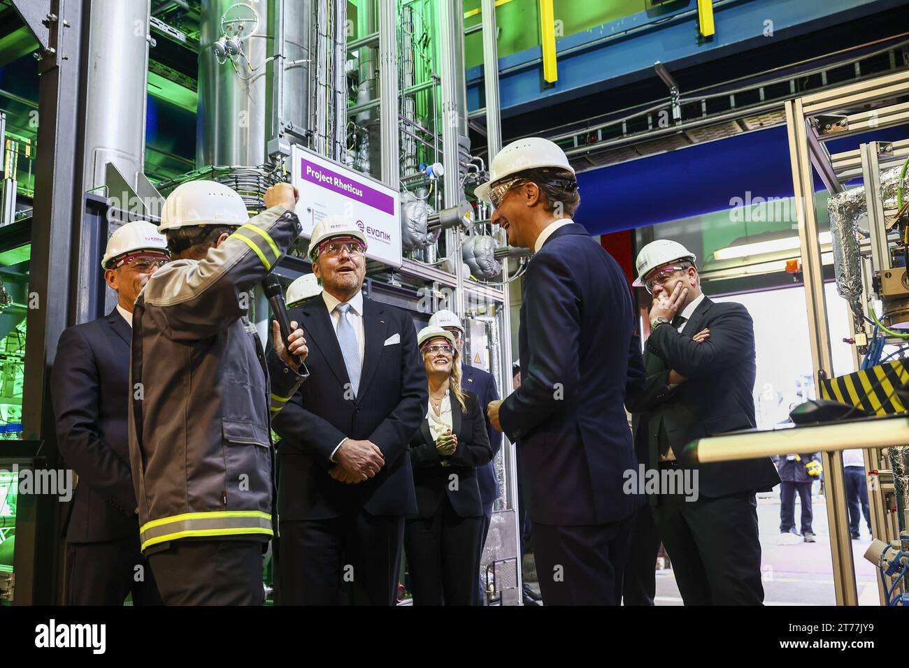MARL - King Willem-Alexander during a visit to the Rheticus building ...