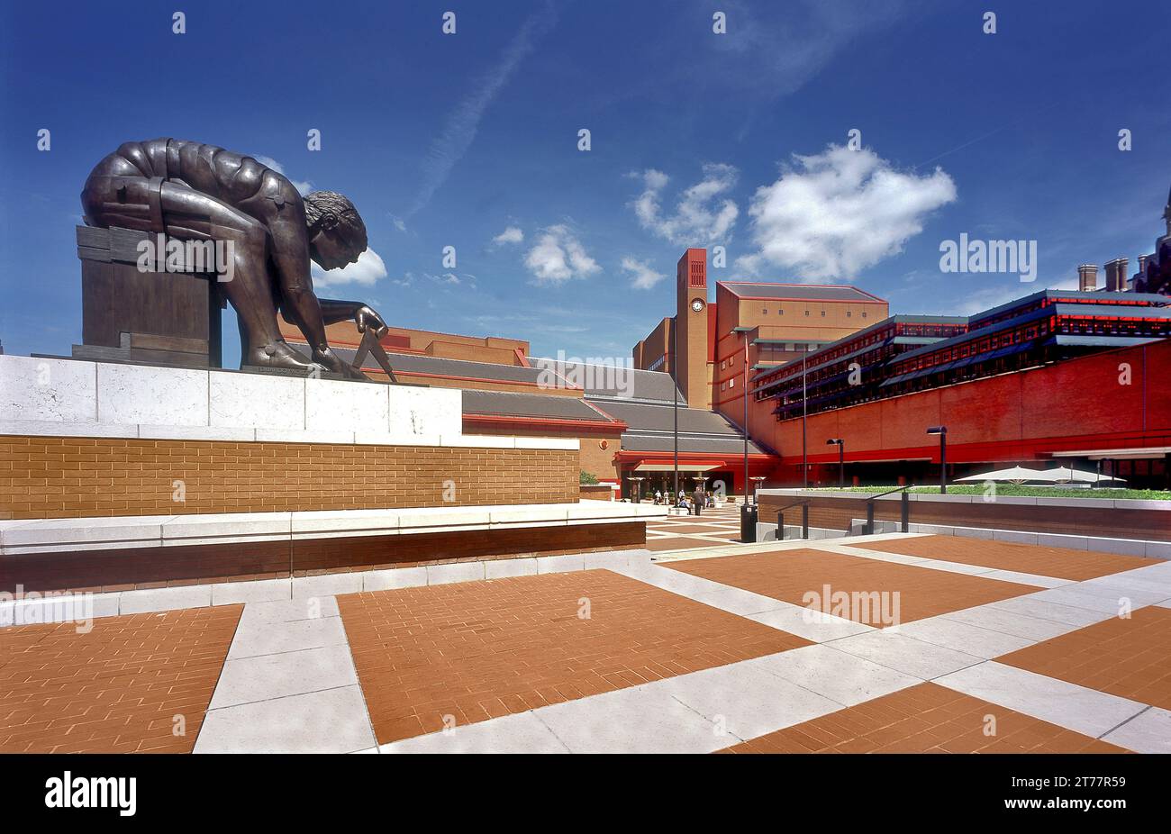 Courtyard at the British Library Stock Photo - Alamy