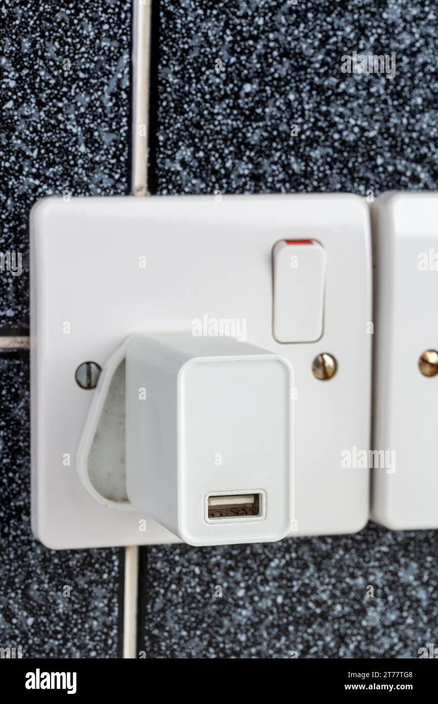 Switch off socket hi-res stock photography and images - Alamy