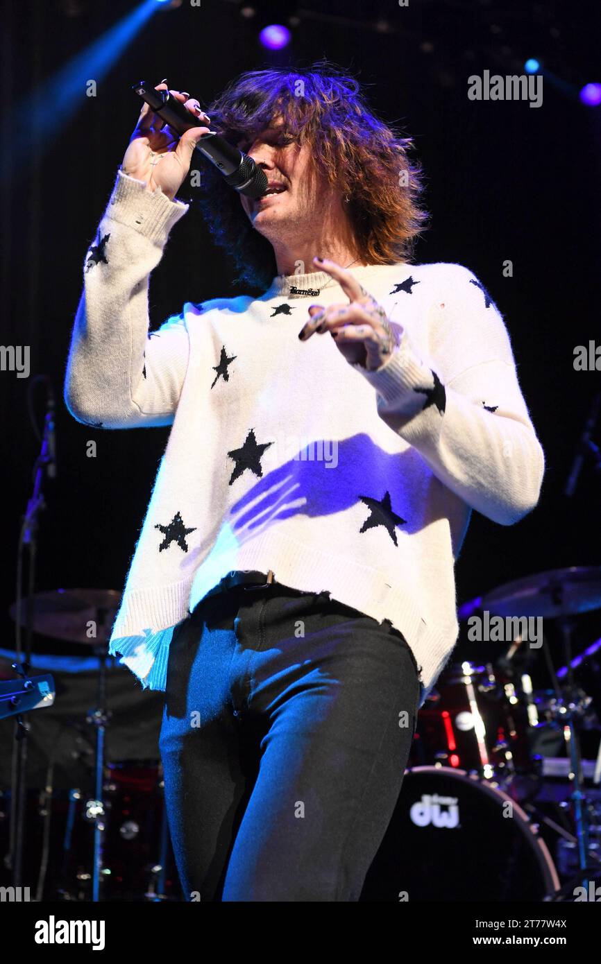 HOLLYWOOD FL - NOVEMBER 12: Jager Henry Bonham performs at Hard Rock ...