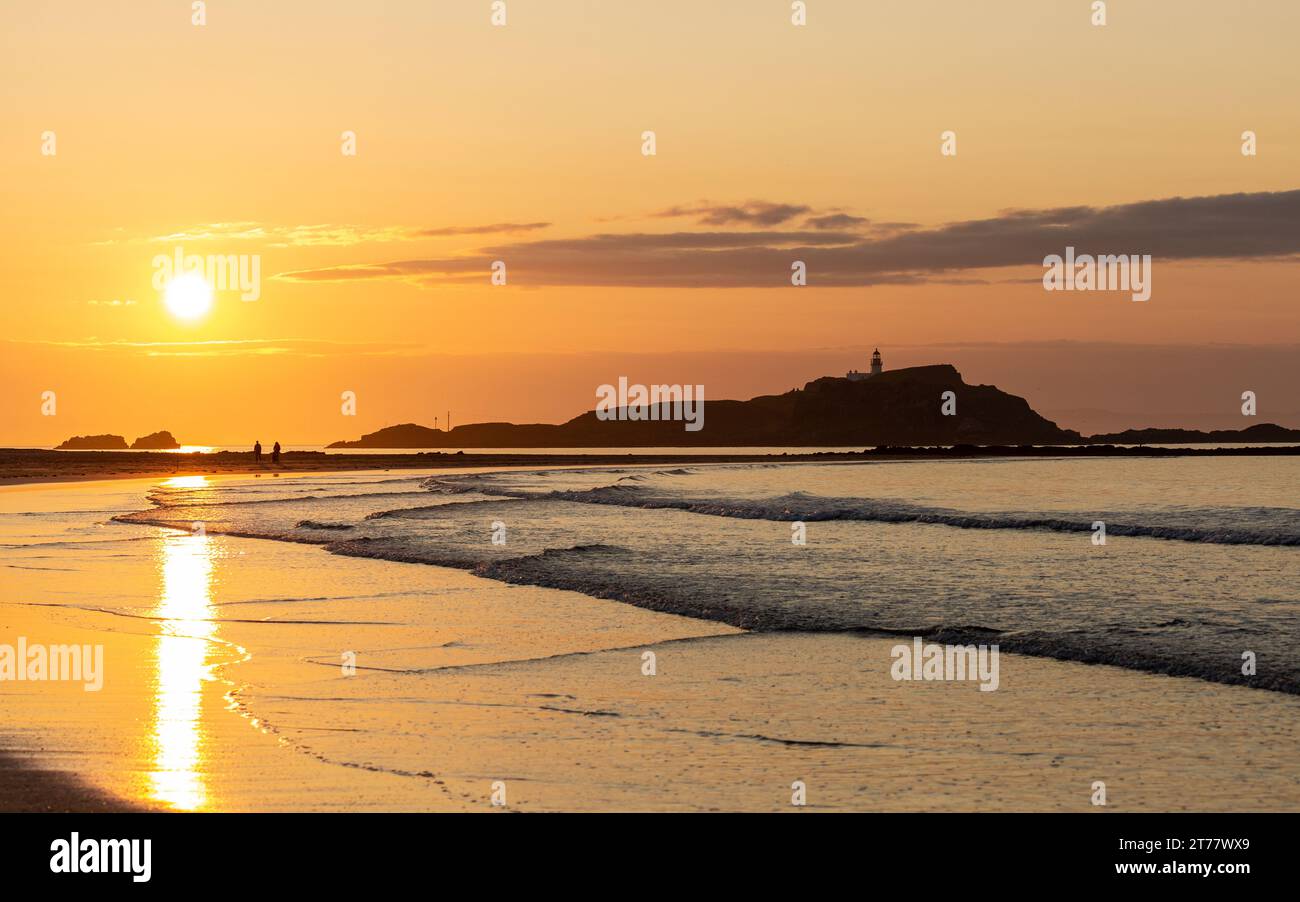Yellowcraig beach berwick hi-res stock photography and images - Alamy