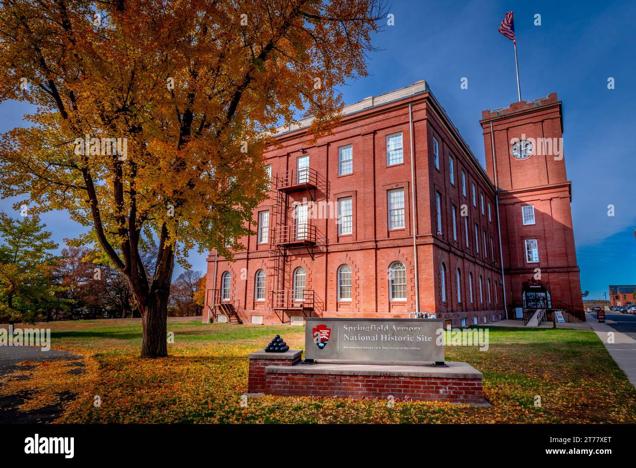 Springfield armory hi-res stock photography and images - Alamy