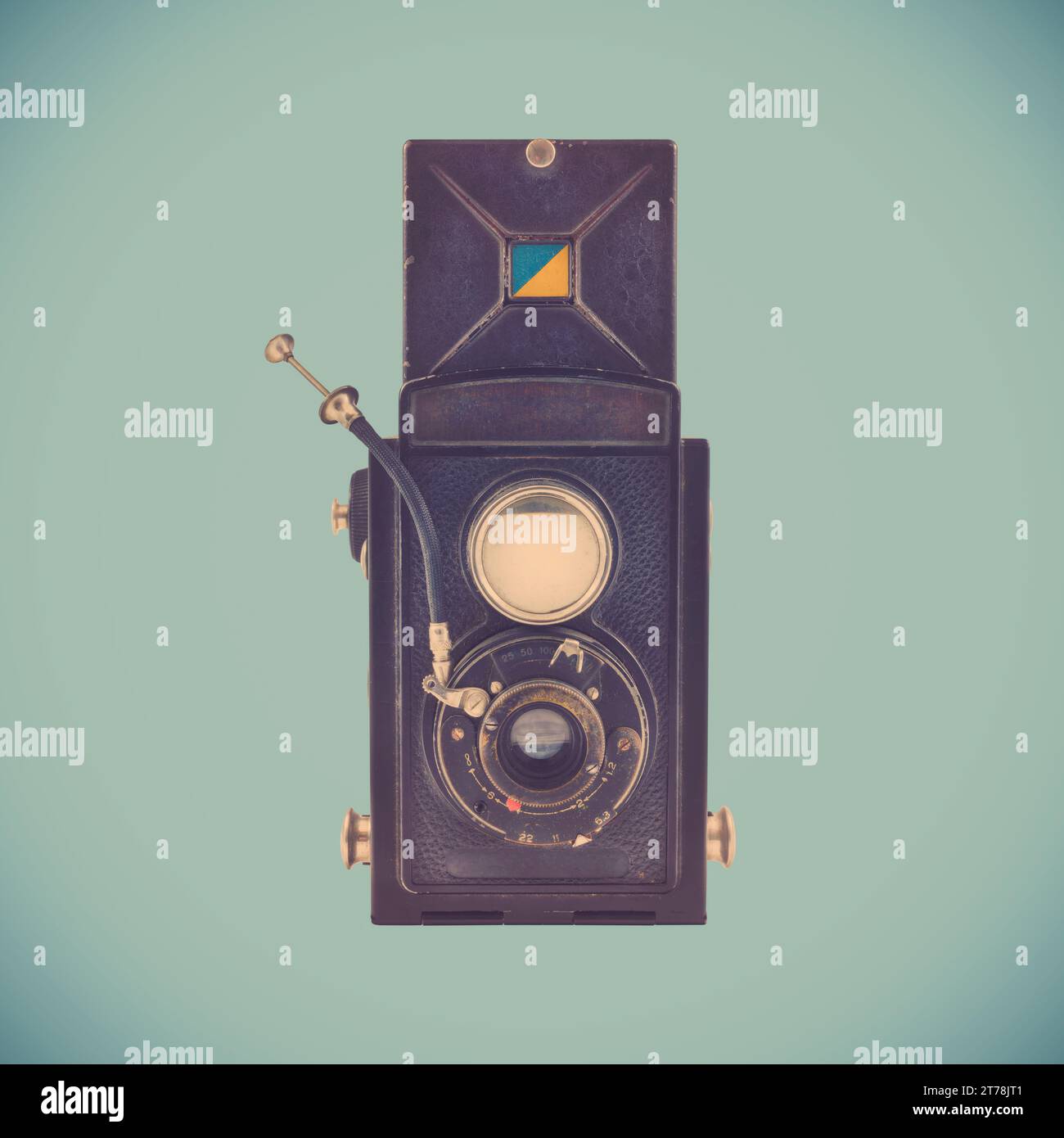 Retro styled image of a 1932 ancient box camera Stock Photo - Alamy