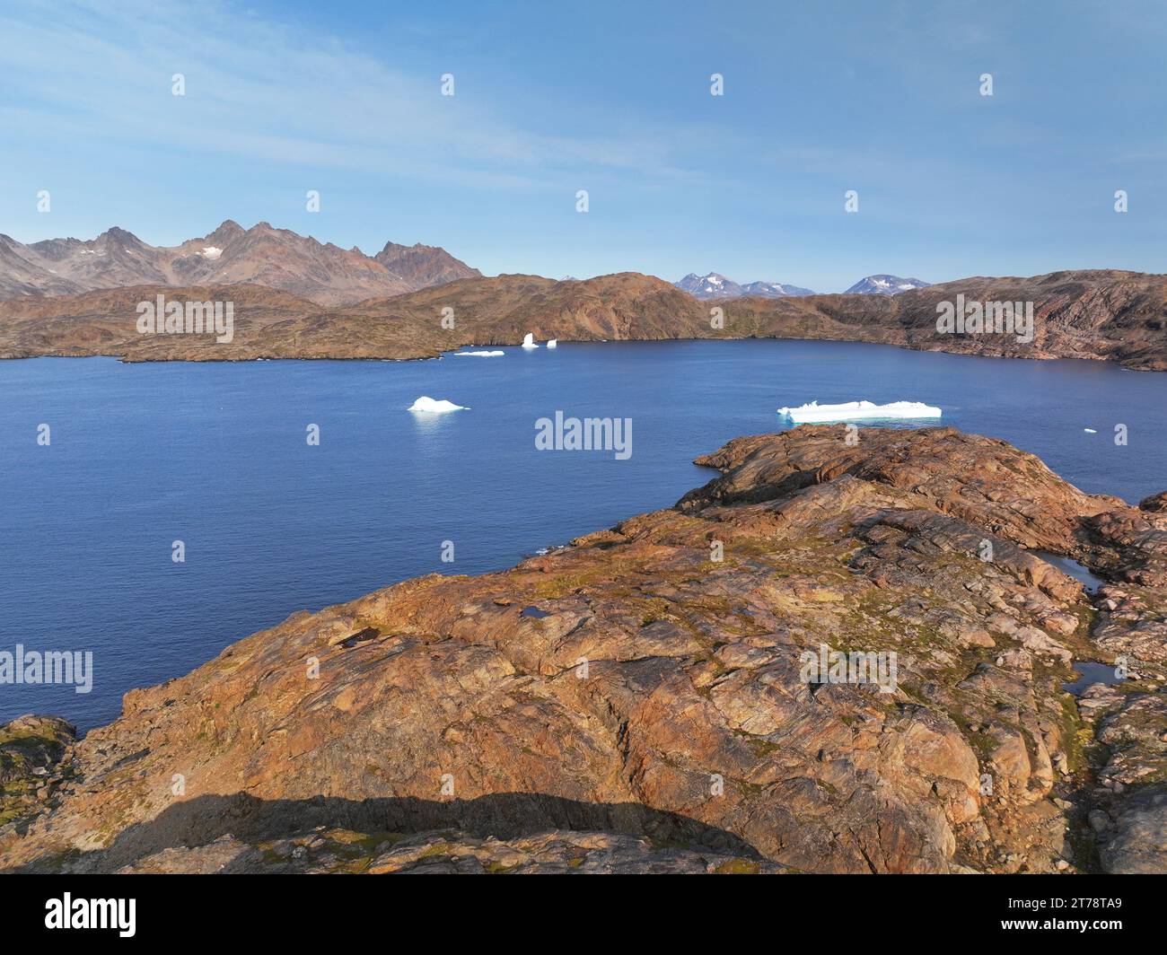 Beautiful scenic aerial landscape ocean hi-res stock photography and ...