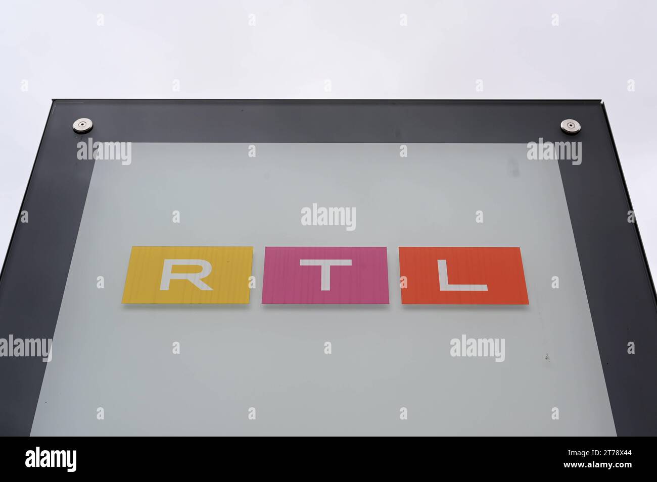Schriftzug Logo von RTL Television, RTL Group und RTL Deutschland, ein ...