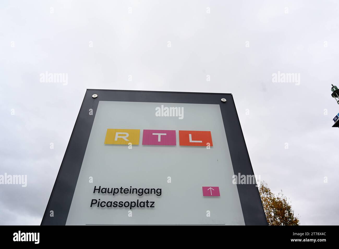 Schriftzug Logo von RTL Television, RTL Group und RTL Deutschland, ein ...
