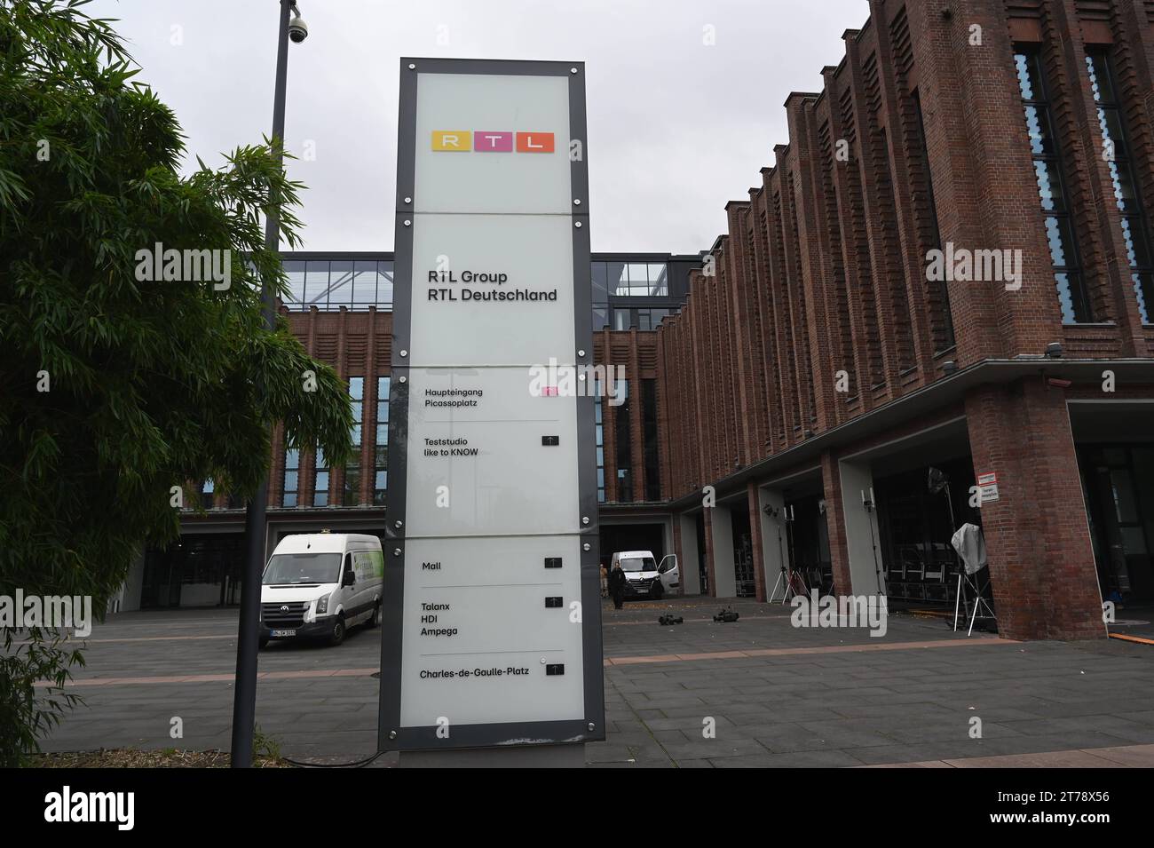 Schriftzug Logo von RTL Television, RTL Group und RTL Deutschland, ein ...
