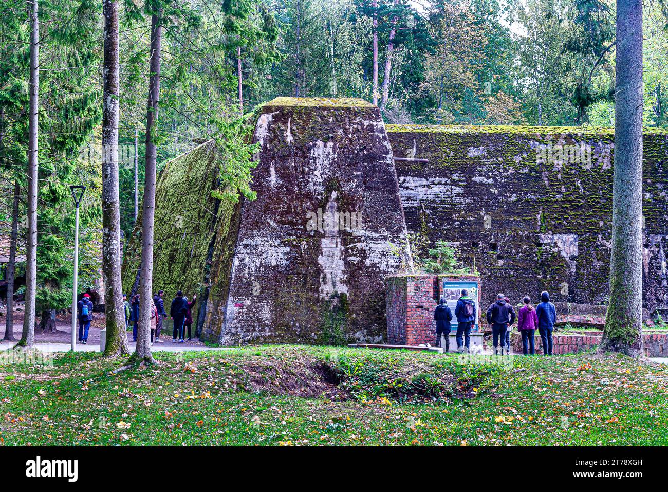 Wolf's Lair is a town of bunkers surrounded by forest, lakes and swamps ...