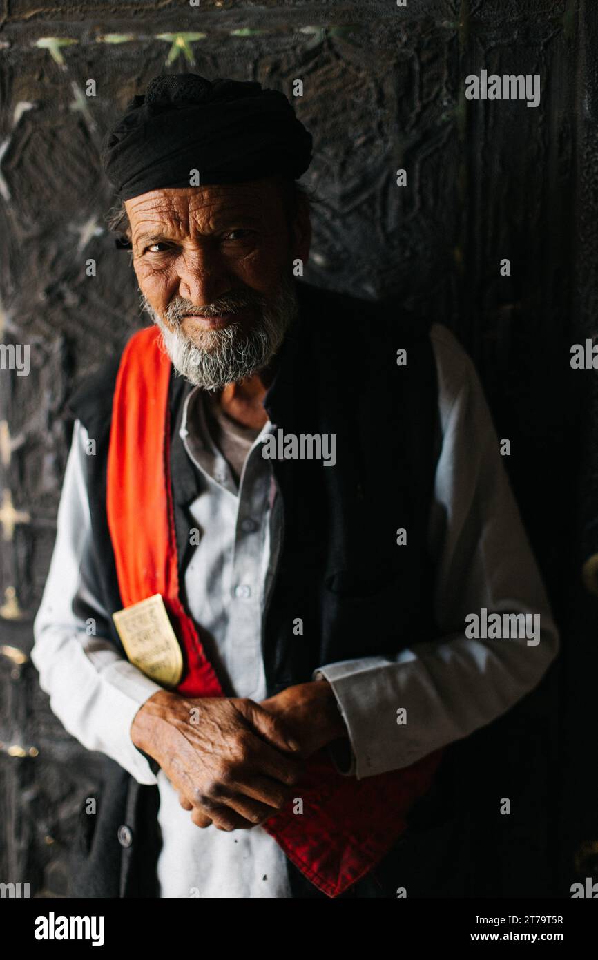 Portrait of a Muslim man in India Stock Photo - Alamy