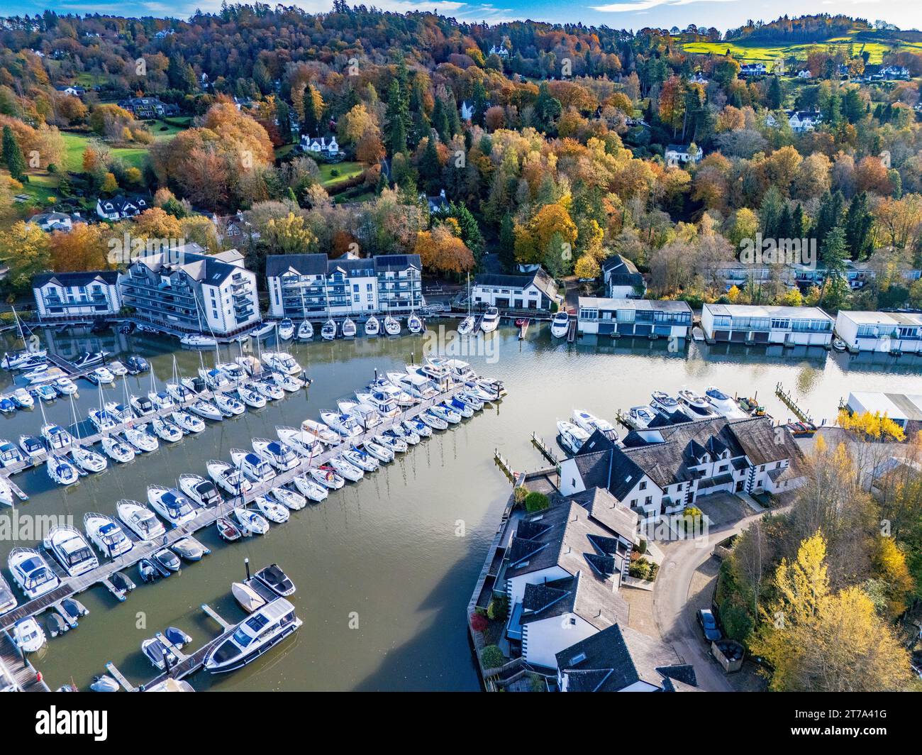 Bowness bay lake windermere marina hi-res stock photography and images ...