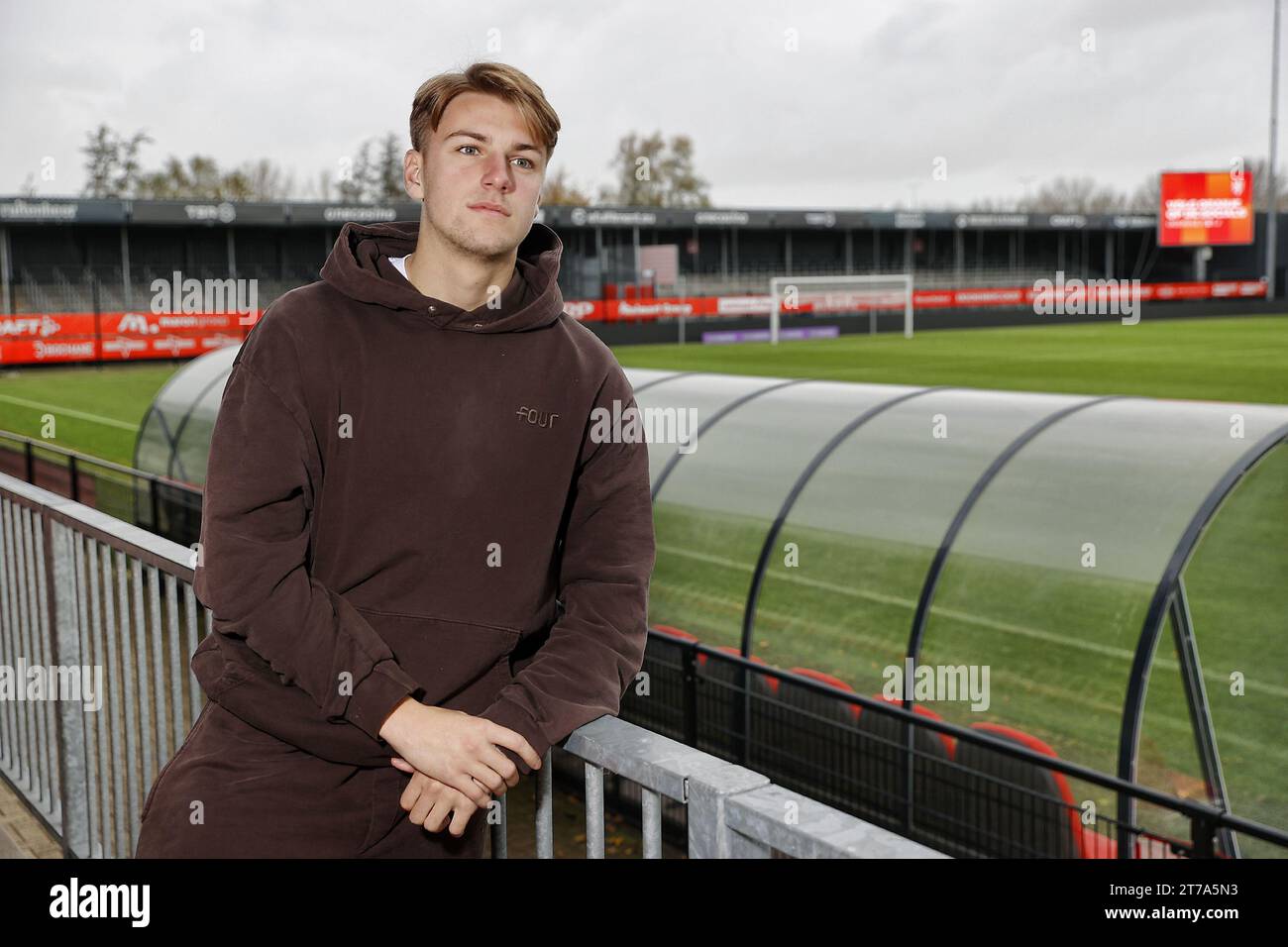 Almere, Netherlands. 14th Nov, 2023. ALMERE, 14-11-2023, Yanmar Stadion ...