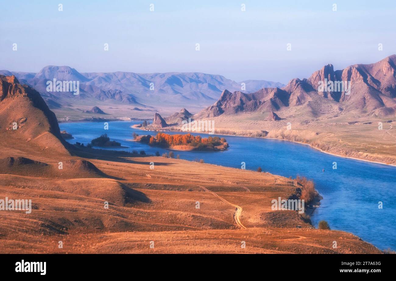 Water flows from field hi-res stock photography and images - Alamy